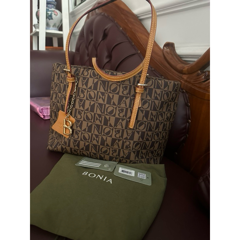 Jual Bonia Preloved | Shopee Indonesia
