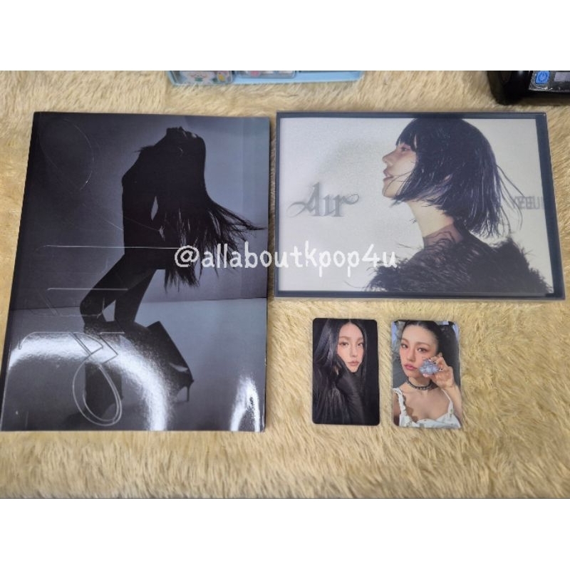 Jual YEJI (ITZY) 1ST MINI ALBUM - AIR PHOTOBOOK MYSTERY BO.X VERSION ...