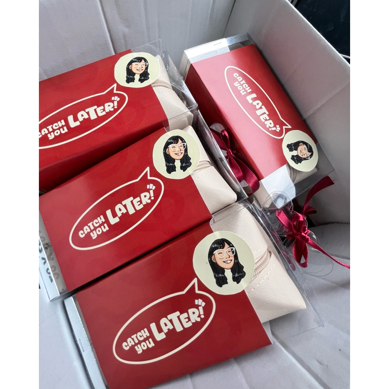 Jual Pouch Dompet // Custom Resign Gifts | Shopee Indonesia