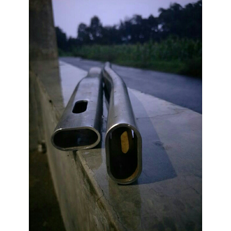 Jual pipa oval bahan arm, panjang 50 cm,lobang as,sekalian tekuk pipa ...
