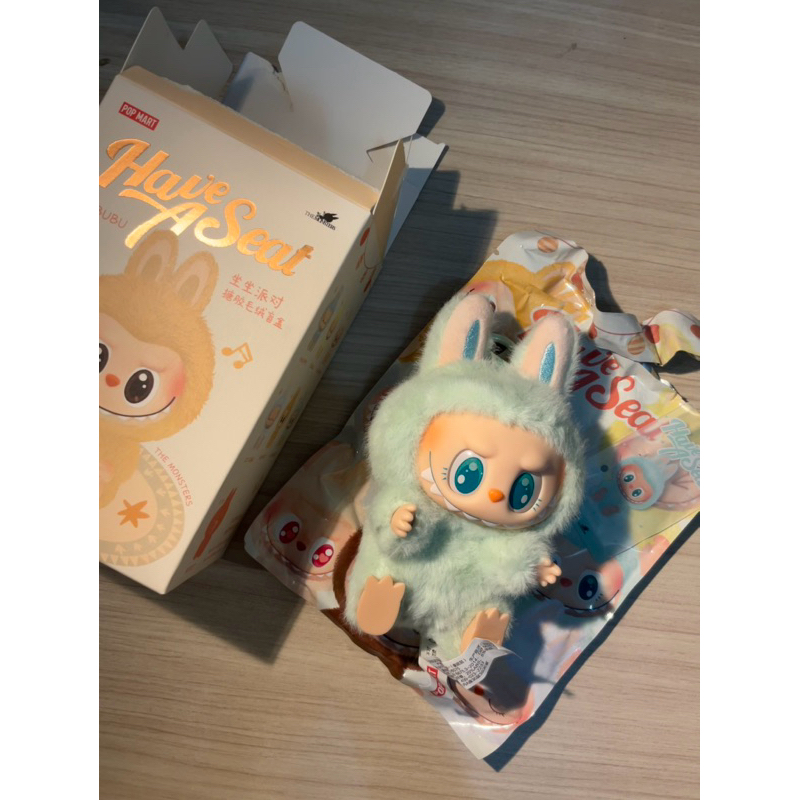 Jual labubu have a seat unsealed ququ original pop mart | Shopee Indonesia