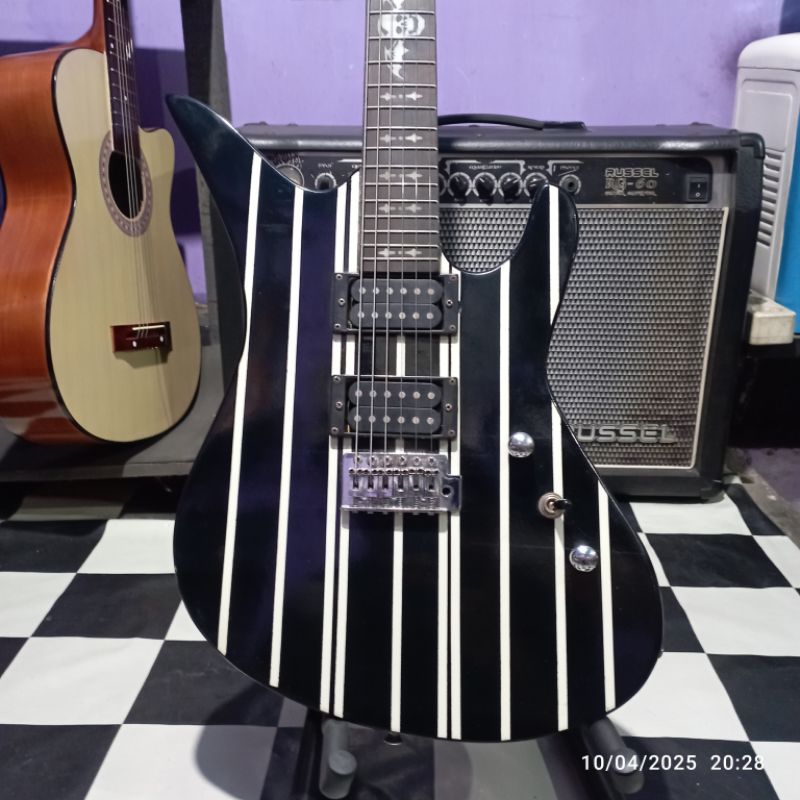 Jual Gitar Schecter synyster gates | Shopee Indonesia