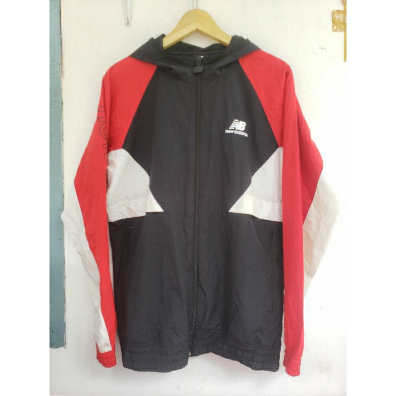 Jual Jaket Running New Balance Tri Colour | Shopee Indonesia