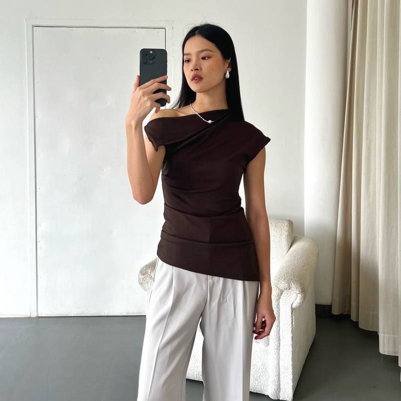 Jual LOWE TOP | LALE | Atasan Sabrina Wanita Tanktop Off Shoulder Basic ...