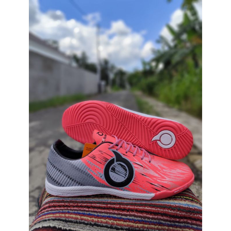 Jual SEPATU FUTSAL ORTUS SUDAH DISOL PONTIANAK | Shopee Indonesia