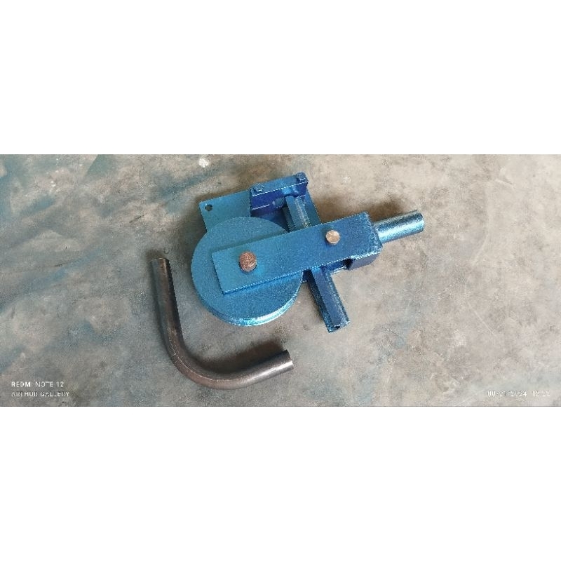 Jual roll pipa besi manual 3/4 inch | Shopee Indonesia