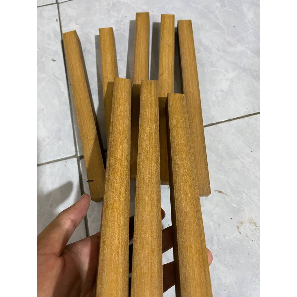 Jual Ready Kayu ulin asli kalimantan bisa custom ukuran | kayu ulin ...