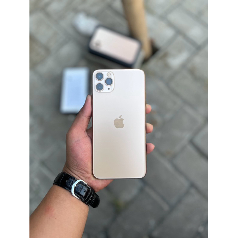 Jual iPhone 11Pro Max 256gb iBox | Shopee Indonesia