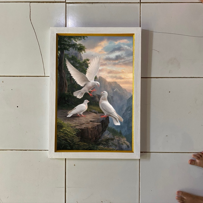 Jual hiasan dinding lukisan cetak gambar keluarga burung merpati putih ...