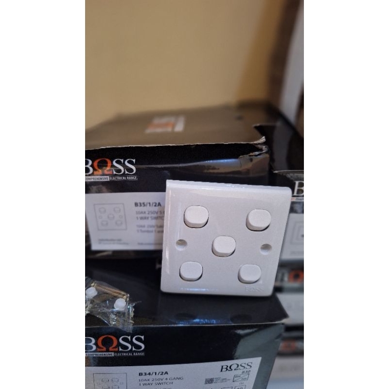Jual saklar 5gang / saklar 5 gang merek-boss tipe-b35/1/2a | Shopee ...