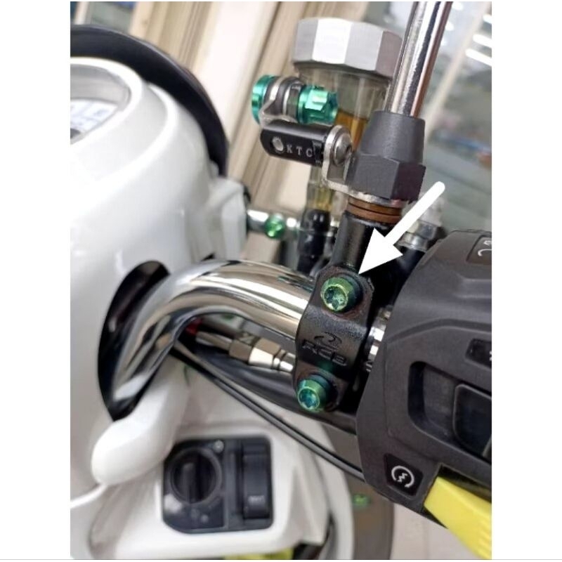 Jual Baut Klem Master rem Scoopy Pcx Titanium original Vietnam (1 biji ...