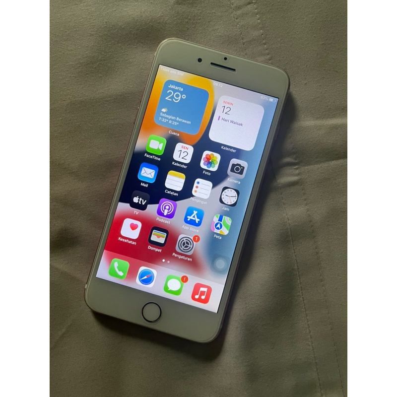 Jual iPhone 7 Plus Second 128GB Resmi iBox - Battery 100% | Shopee ...