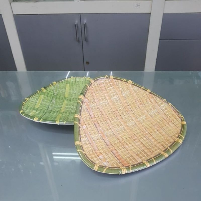 Jual PIRING SAJI 9" MOTIF BAMBU SEGITIGA | Shopee Indonesia