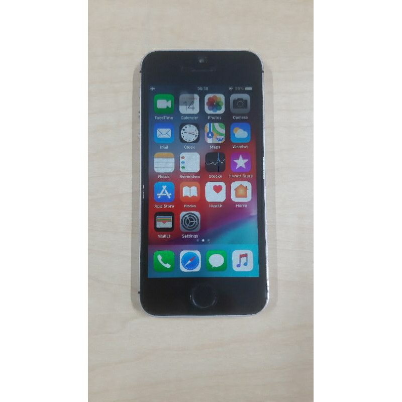 Jual IPHONE 5S 64GB GREY BLACK | Shopee Indonesia