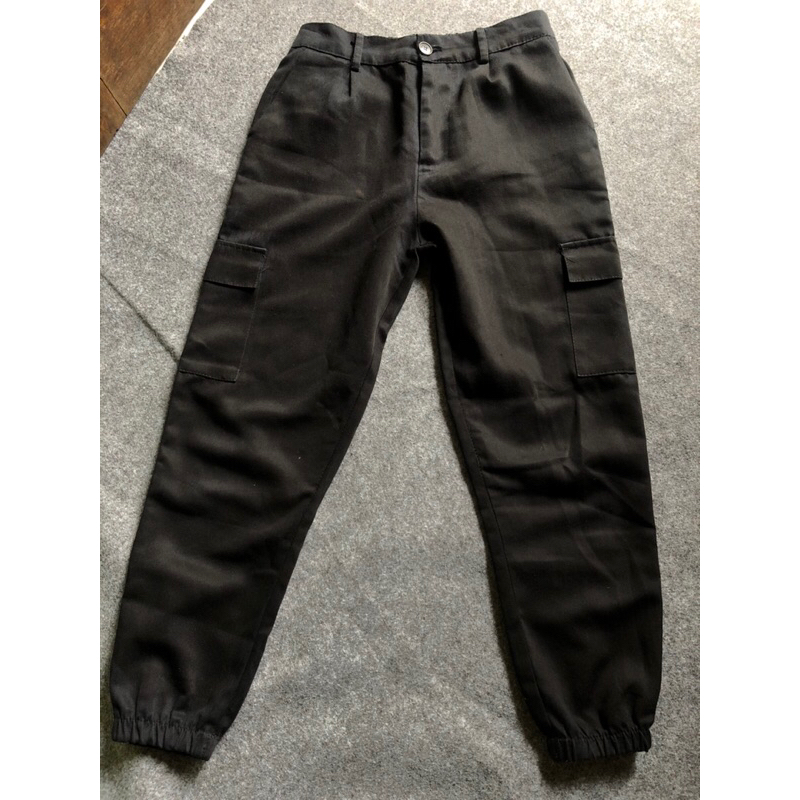 Jual celana cargo hitam | Shopee Indonesia