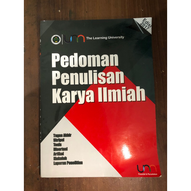 Jual PPKI Pedoman Penulisan Karya Ilmiah UM edisi 2017 preloved ...