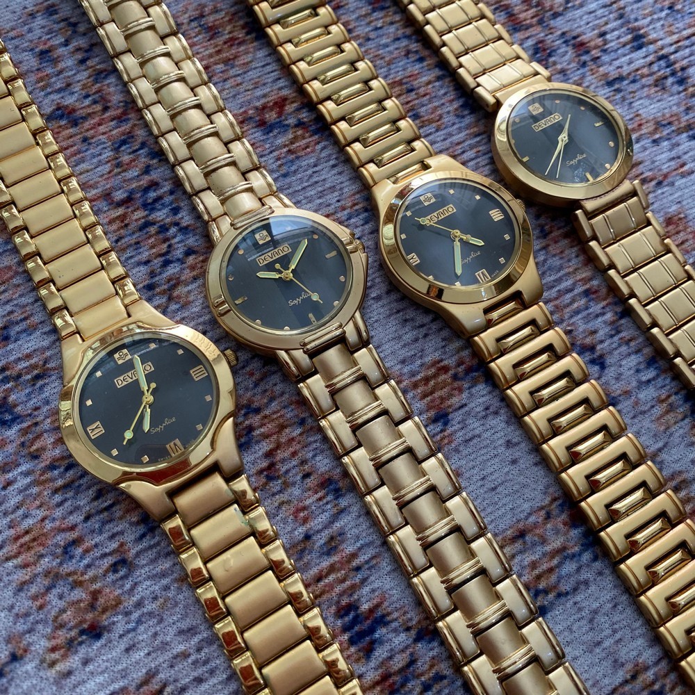 Jual Jam Tangan Pria Vintage Klasik Rantai Stainless Gold (Cocok Untuk ...