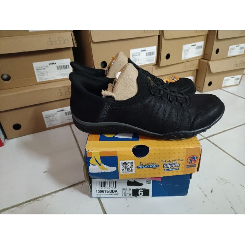 Jual Skechers Breathe Easy SKE 100615/BBK( mono black) | Shopee Indonesia