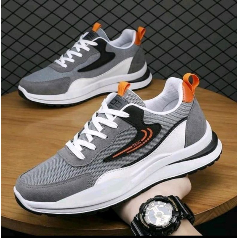 Jual sepatu sneacker cowok/pria model terbaru size 38-43 kode2022 ...
