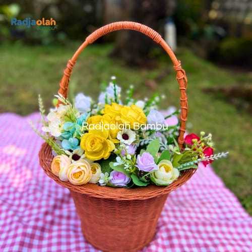 Jual Keranjang Rotan Serbaguna / Keranjang bunga / Keranjang Rotan ...