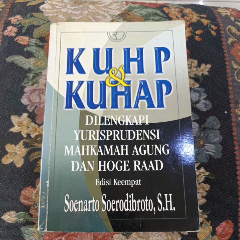 Jual buku original KUHP & KUHAP dilengkapi yurisprudensi mahkamah agung dan hoge raad by ...