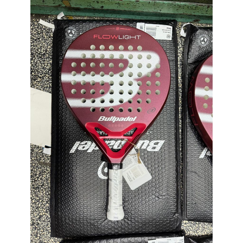 Jual Raket Padel / Padel Racket BULLPADEL FLOW LIGHT 25 ORIGINAL ...