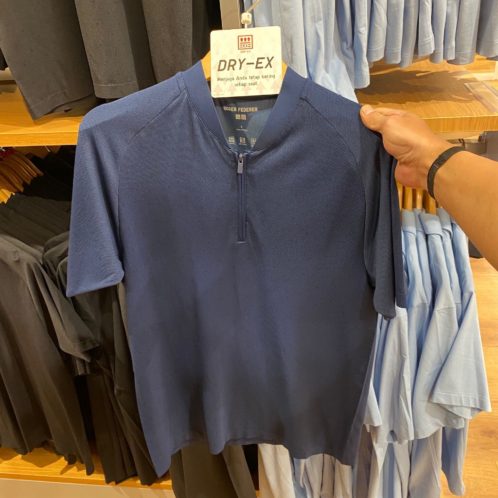 Jual Jastip. Polo Dry Ex Half Zipper Uniqlo (MAN) | Shopee Indonesia