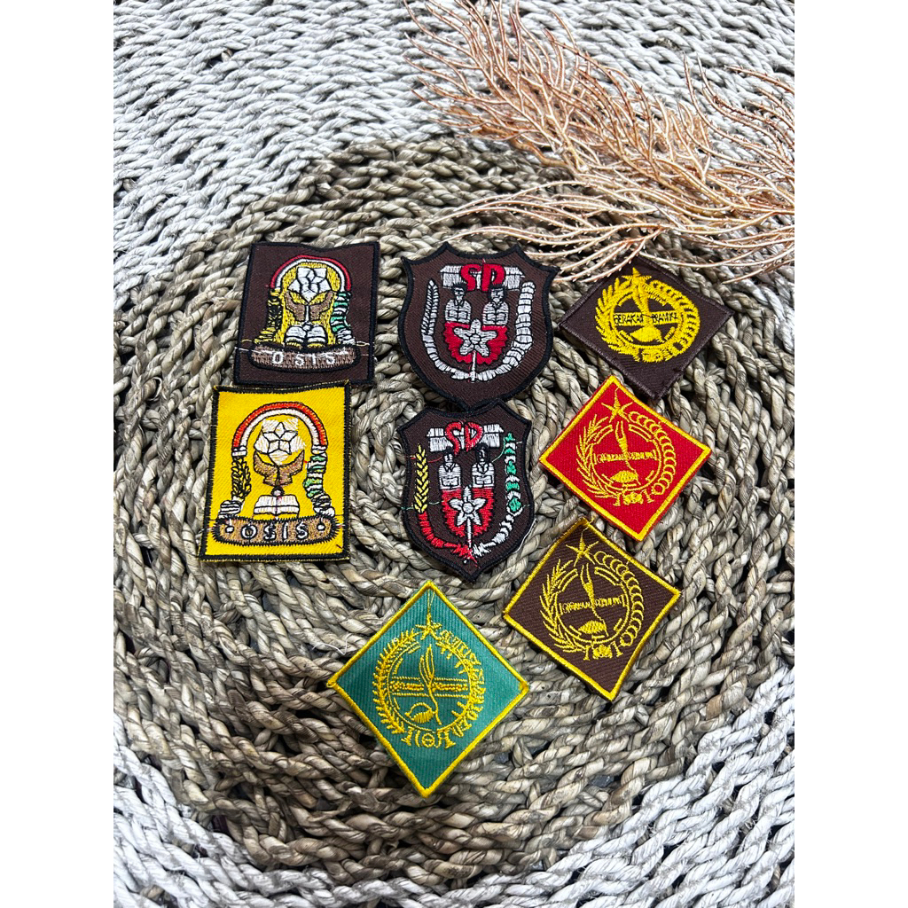 Jual Lambang bordir baju sekolah Sd,smp,sma dan pramuka | Shopee Indonesia