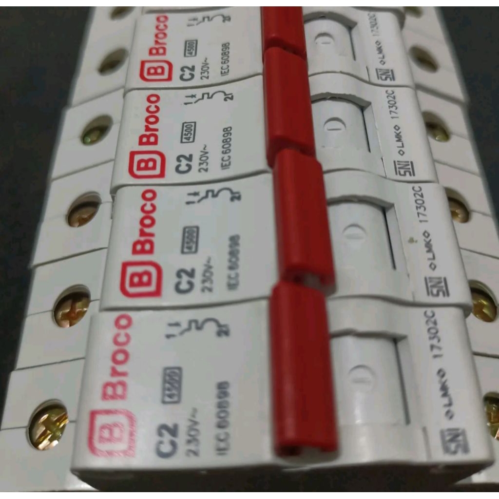 Jual mcb broco 1p 2a original | Shopee Indonesia