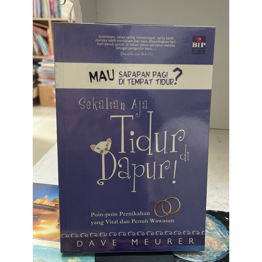 Jual BUKU MAU SARAPAN PAGI DI TEMPAT TIDUR SEKALIAN AJA TIDUR DI DAPUR ...