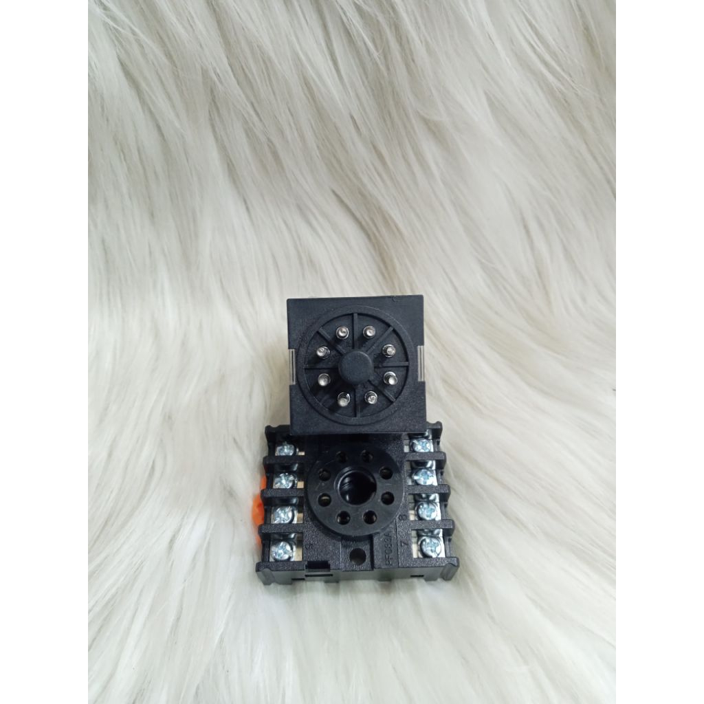 Jual relay Omron original plus SOCKET MK2P 220VAC 10A 8PIN ORIGINAL/Relay mk2p 220vac 10a 8pin ...