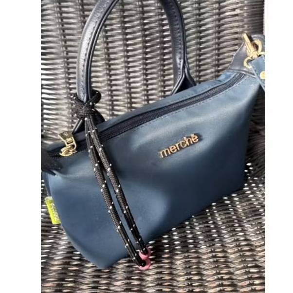 Jual [preloved] Merche Sling Bag Navy | Shopee Indonesia
