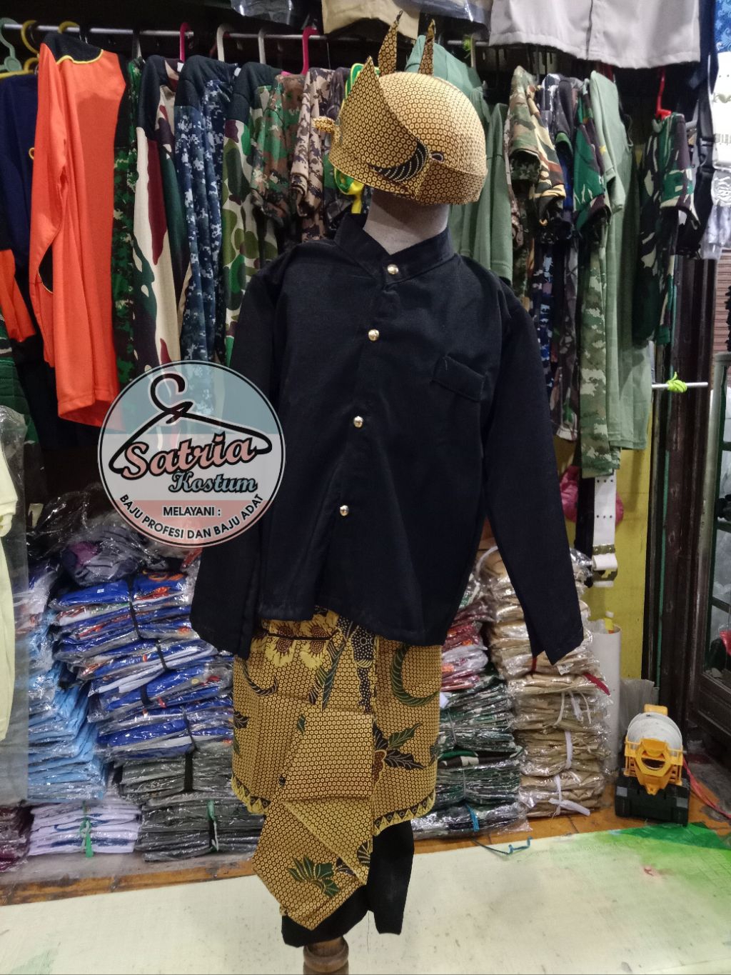 Jual SATU SET BAJU BASOFI MALANGAN / JAWA TIMURAN ANAK TK - SD - SMP ...