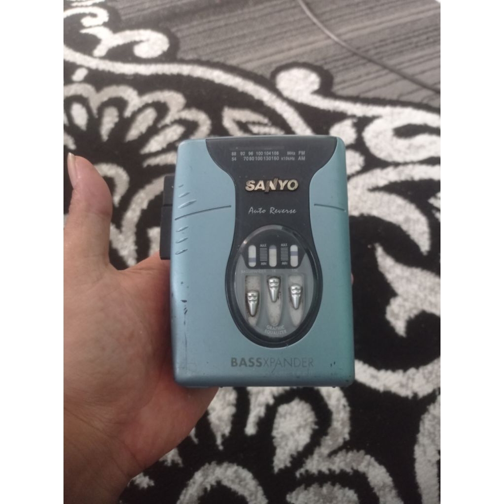 Jual Walkman Sanyo Bassxpander,Walkman Sanyo Japan,Walkman Sanyo Murah ...