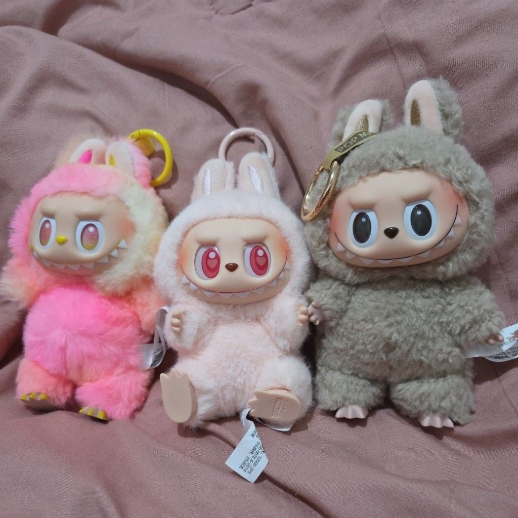 Jual The monsters / Labubu ori pop mart. baca deskripsi.. | Shopee ...