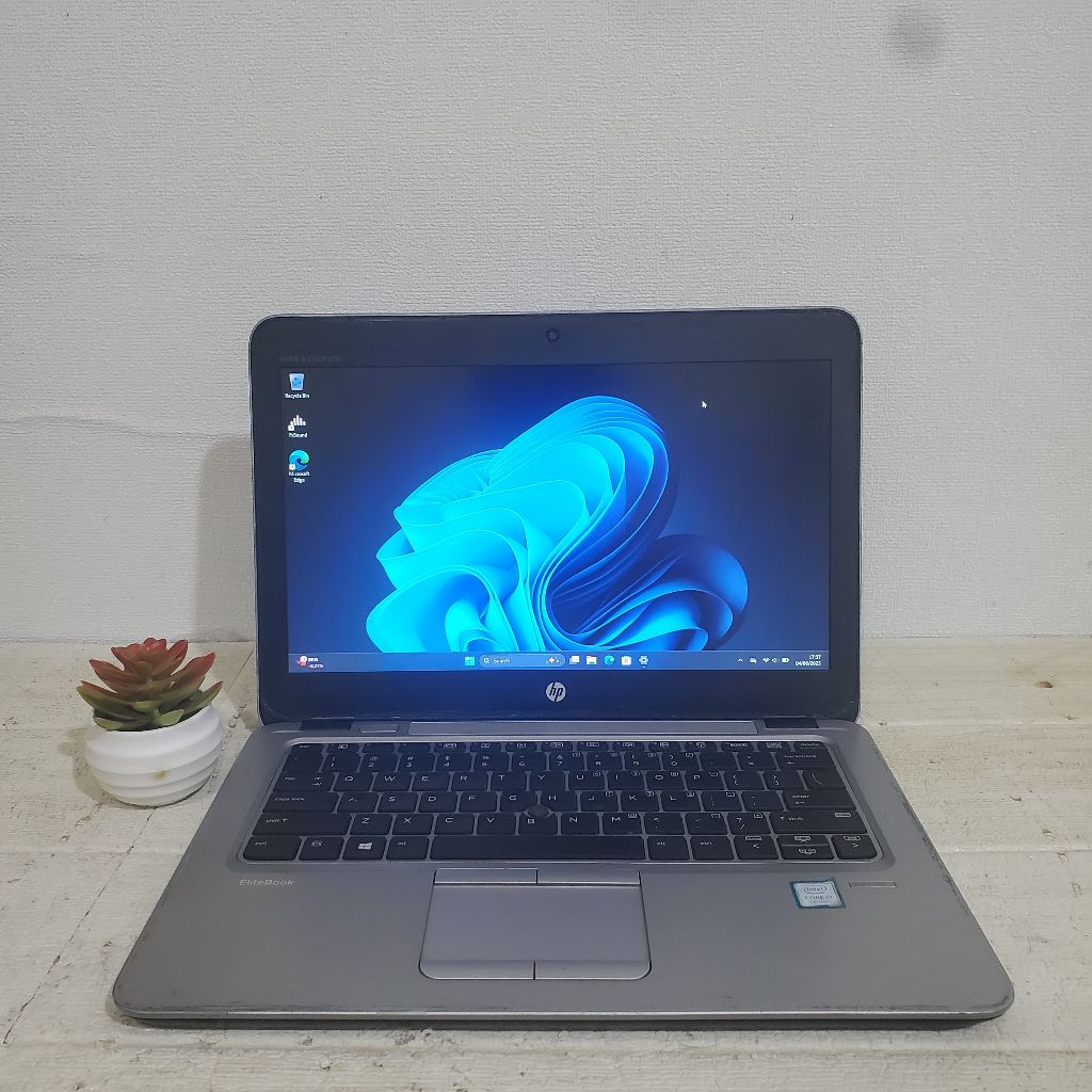 Jual HP ELITEBOOK 820 G4-Intel Core i7-7500U-RAM 8 GB-SSD 256 GB-Layar ...