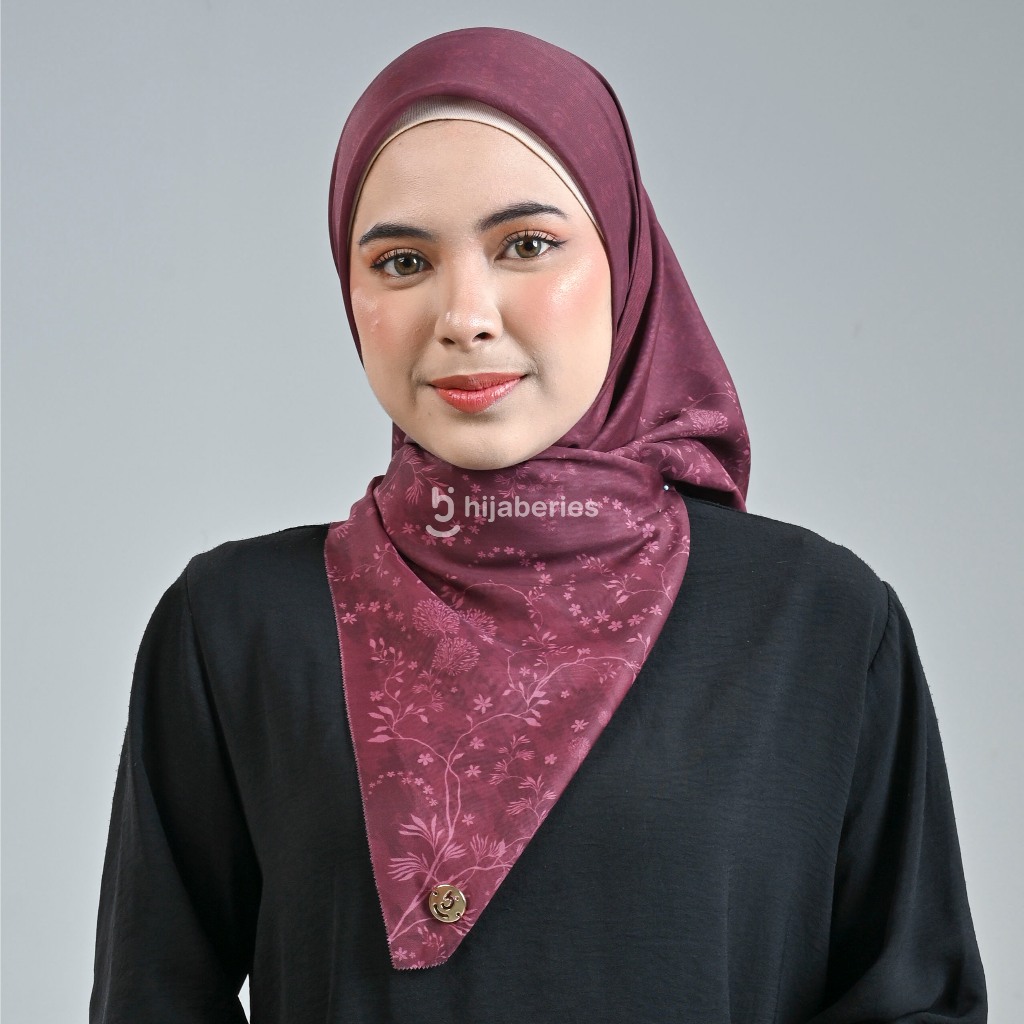 Jual Hijaberies - Emily Digital Motif Floral Series 6 (Burgundy ...