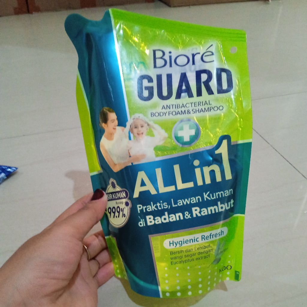 Jual Biore guard anti bacterial body foam&shampoo ALL in 1 hygienic ...