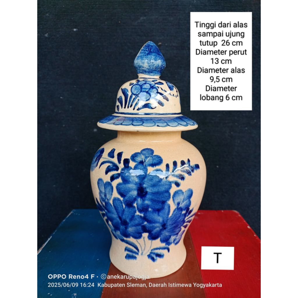 Jual vas guci keramik lukis motif bunga biru untuk hiasan lemari ...