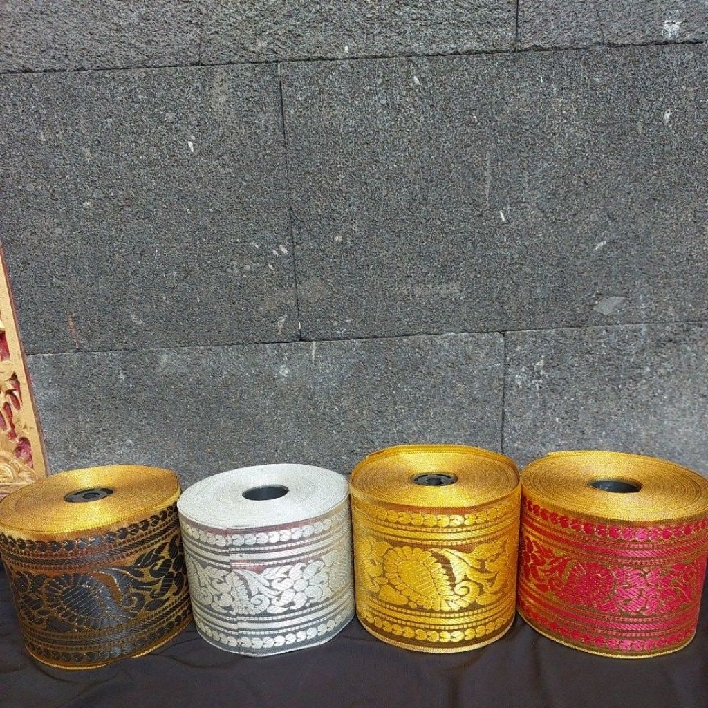 Jual tepi pinggiran list kain india prade lebar 9 cm/untuk tepi udeng ...