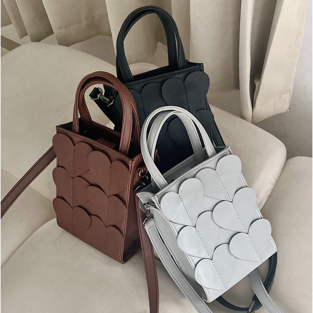 Jual Lizea - Hearty Minibag - Tas Love - Tas jinjing -Tas gaya | Shopee ...