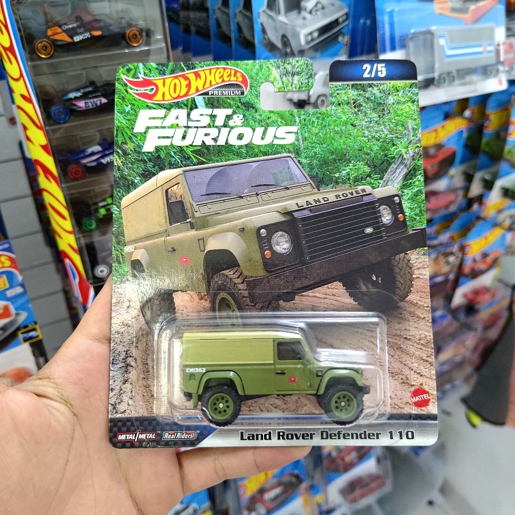 Jual Hot Wheels Premium - Land Rover Defender 110 Fast n Furious ...