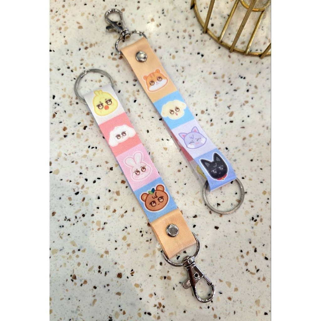 Jual Lanyard pendek kucing / Ateez (Aniteez) | Shopee Indonesia