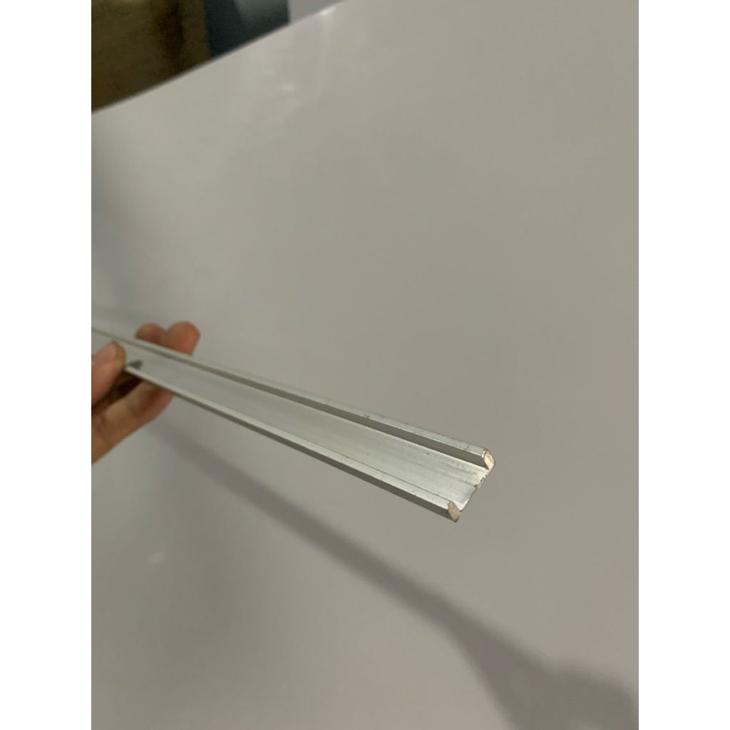 Jual Rel Aluminium U Rel Bawah Etalase Aluminium / Sliding Lemari ...