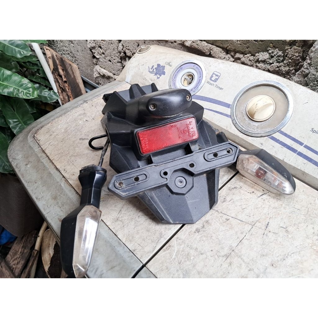 Jual Spakbor ninja 250 fi ninja 250fi injeksi spatbor selebor original ...