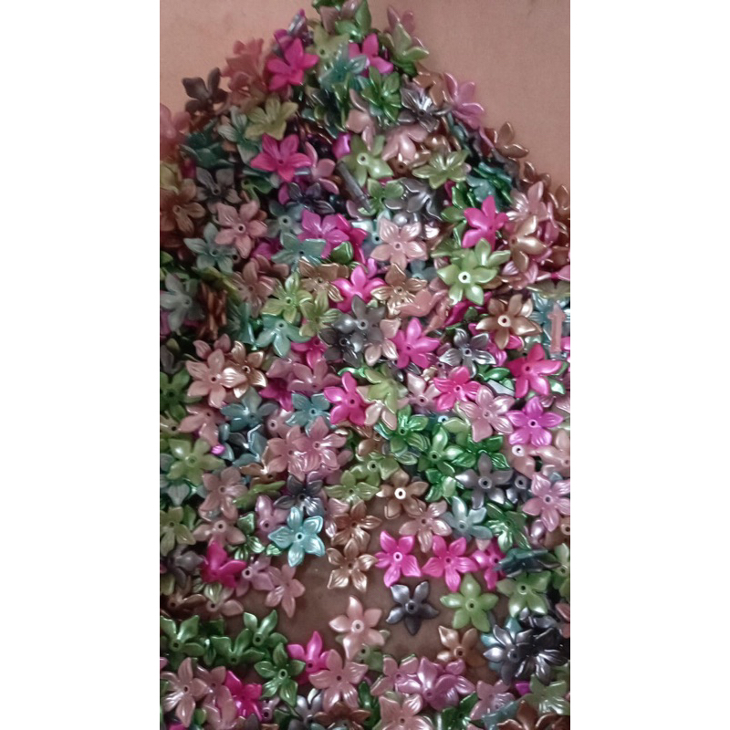 Jual manik BUNGA CANGKANG BESAR kelopak 5 mix warna ukuran 2,5 cm ...