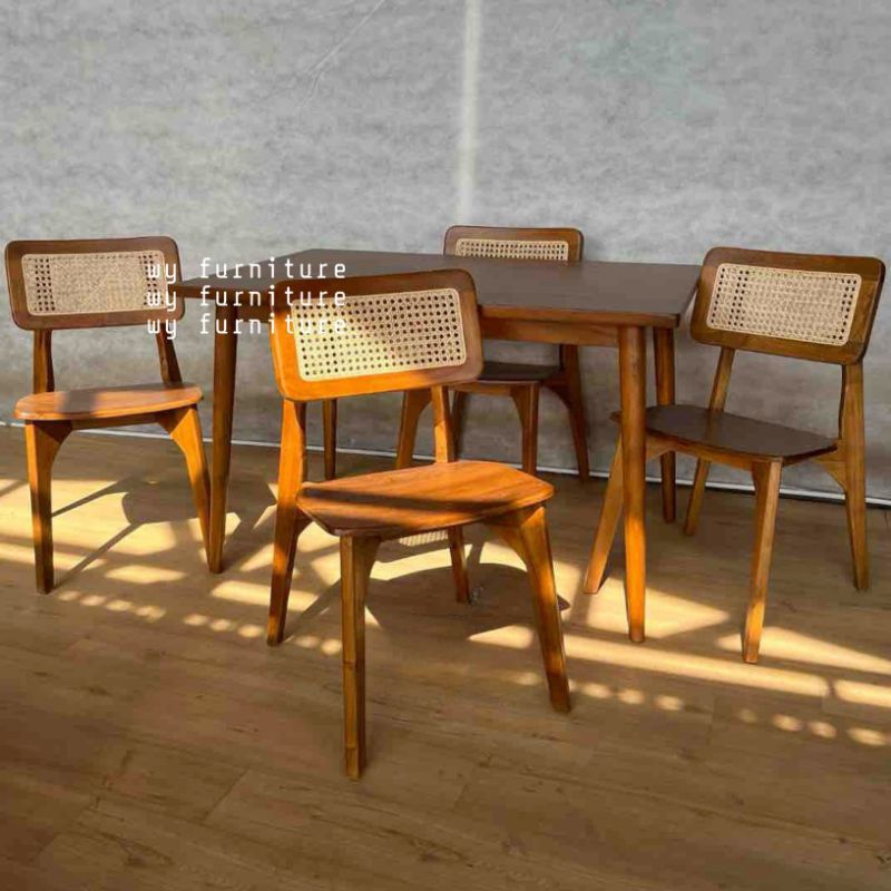 Jual Meja makan set 4 kursi kayu jati - meja kursi makan cafe kayu jati | Shopee Indonesia