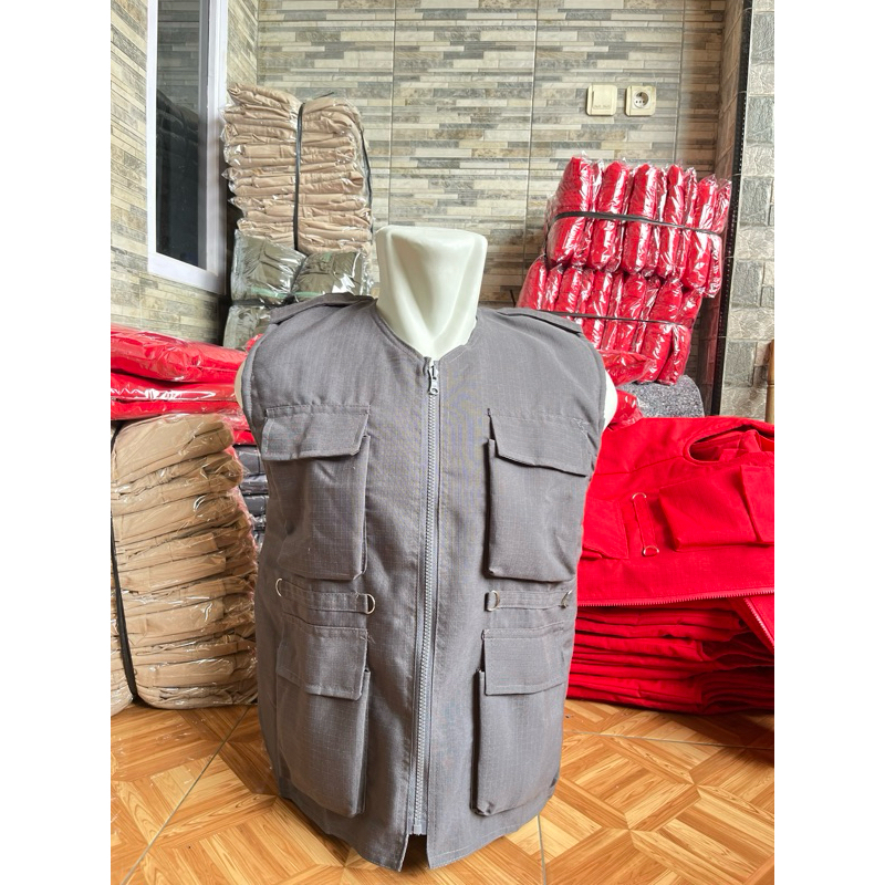 Jual Rompi Tactical Pria Outdoor Multi Saku – Rompi Lapangan, Mancing ...