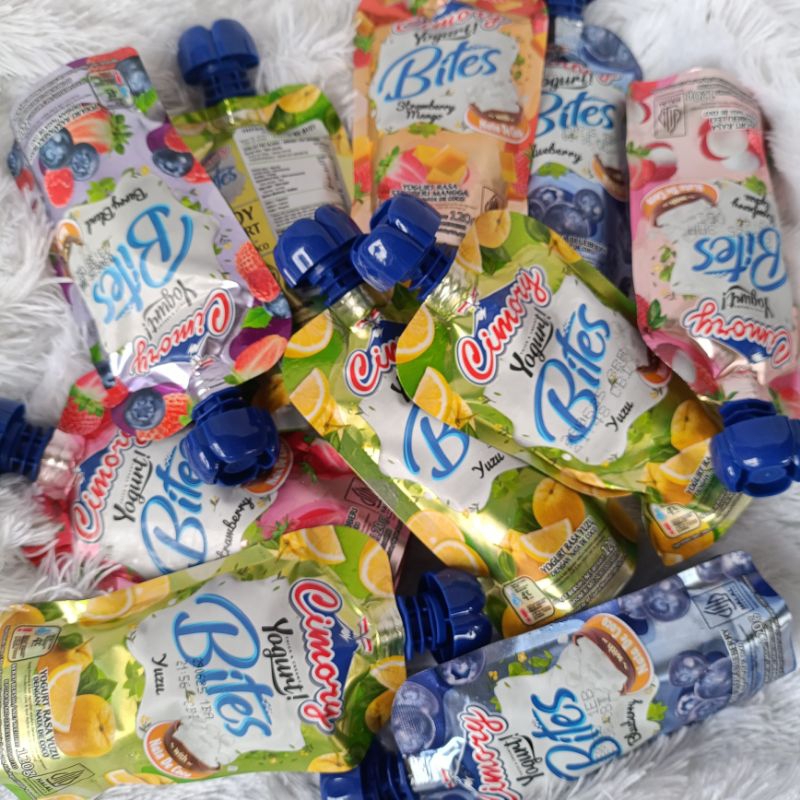 Jual Cimory Bites Yogurt dengan Nata de Coco 120g | Shopee Indonesia
