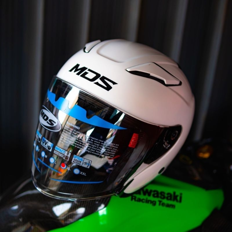 Jual HELM MDS VOLTUS SOLID WHITE INTERCOM READY | Shopee Indonesia